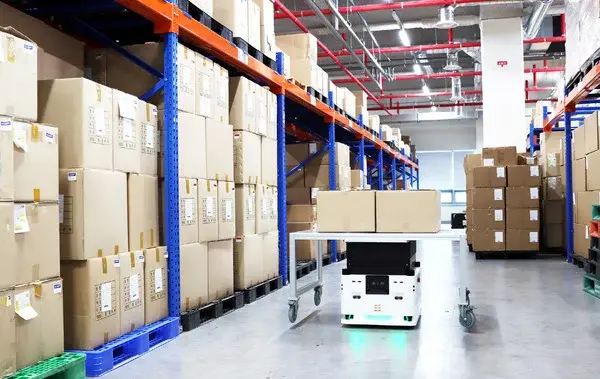 Yujin Robot Showcases Advanced Smart Logistics Solutions at SF+AW 2021